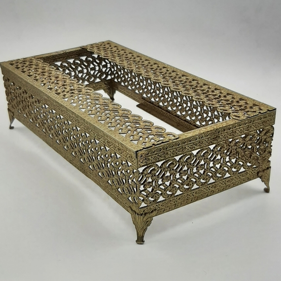 Tissue Holder | Accents | Vintage Gold Tone Filigree Ornate Hollywood ...